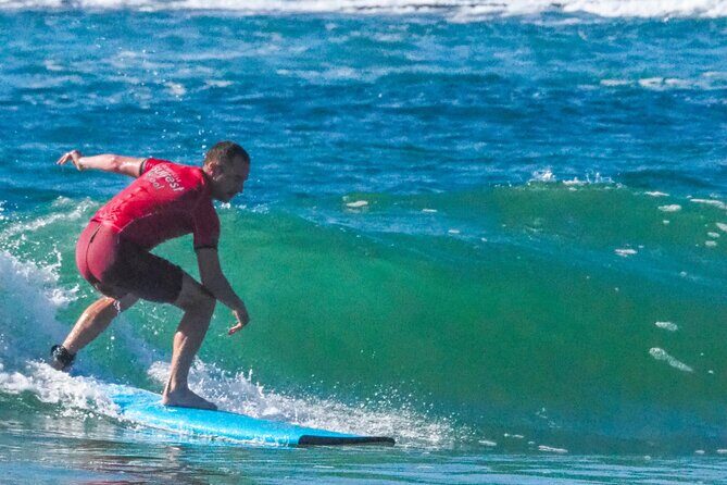 Private Surf Lessons at Nobbys Beach - Key Points