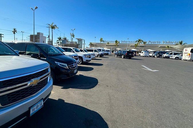 Private SUV Transportation from PVR Airport to Punta Mita - Who is this experience best for?