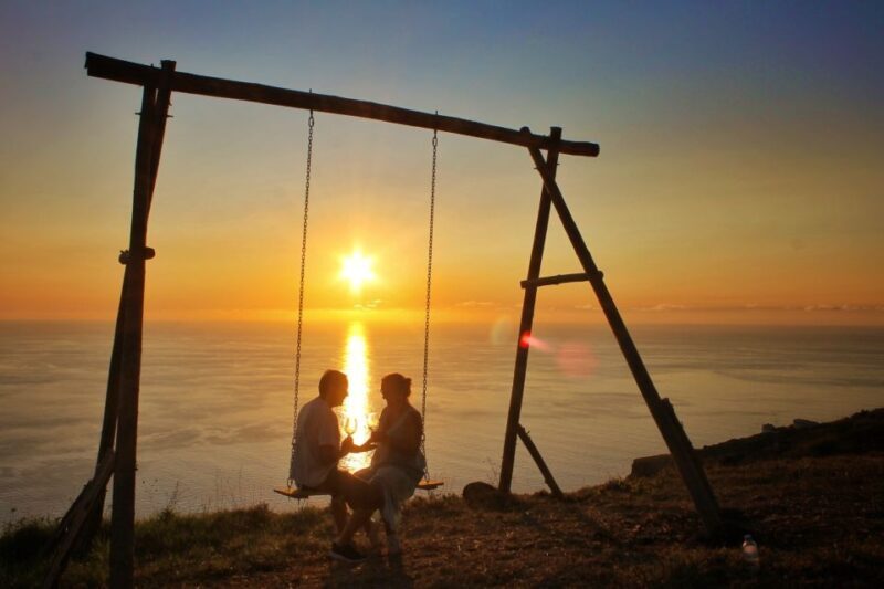 Private Swing Special place w/ Wine and Fruits 4x4 jipe tour - What Makes This Tour Stand Out