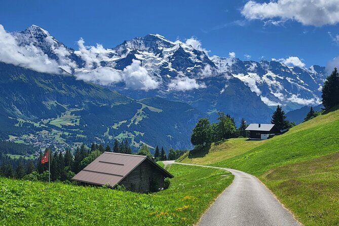 Private Swiss Alps Tour Lauterbrunnen, Villages, lakes Waterfalls - Key Points