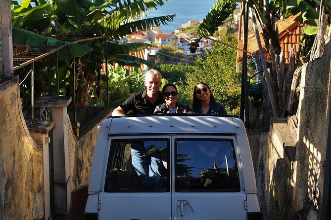 Private Tailored tour to the East in a 4WD. No shared groups! - FAQs