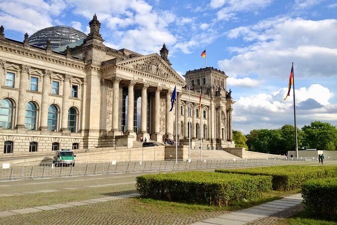 Private Taxi Tour City East & West History and Architecture 3-4h - Stop: Kaiser Wilhelm Memorial Church (From the Other Side)