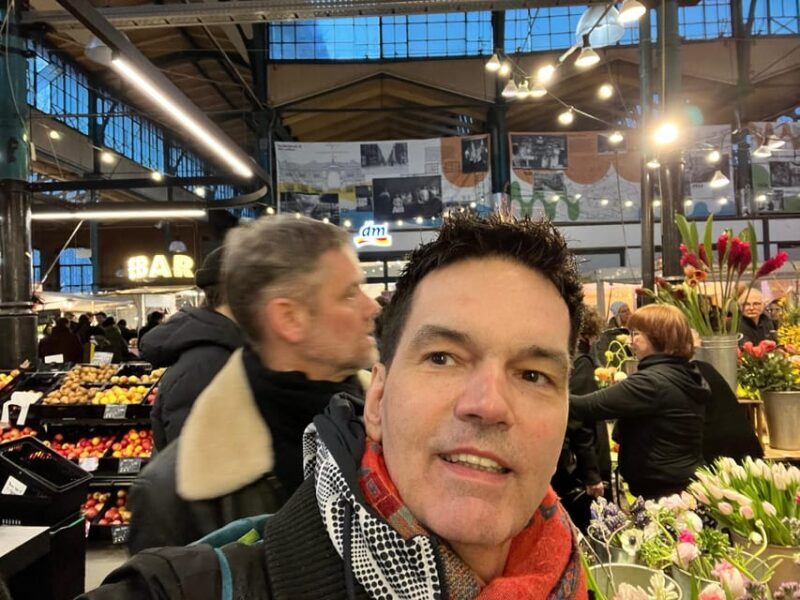 Private Taxi Tour through Berlin Extended & Relaxed ca 6-8h - FAQ