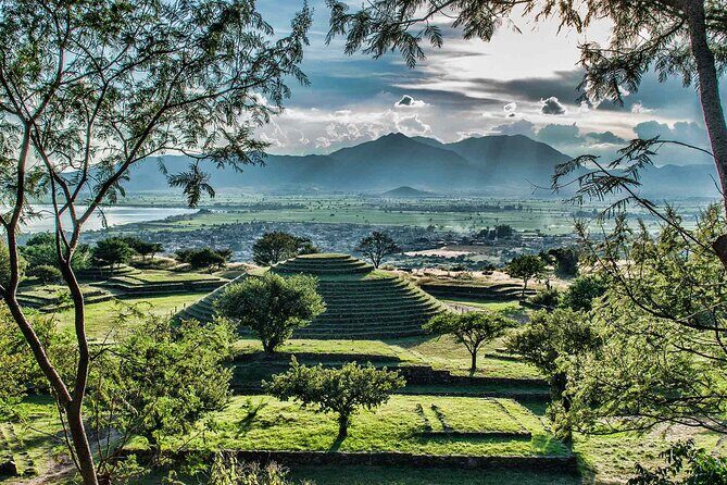 PRIVATE Tequila Valleys Tour: Pyramids, Volcanoes, Agaves&Tequila - Who Will Love This Tour?