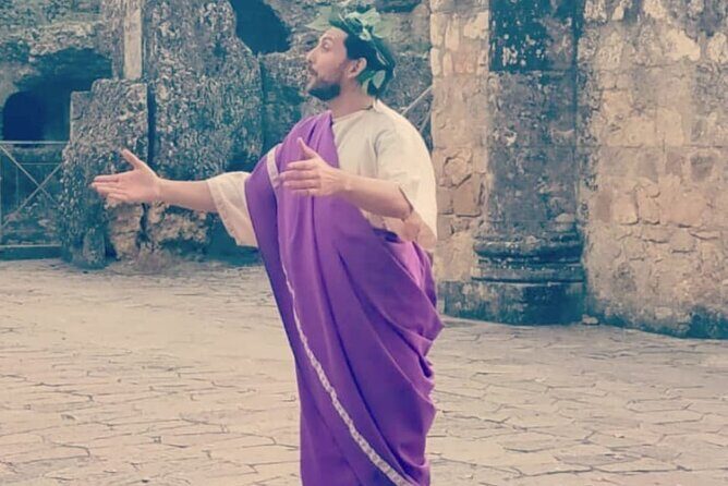 Private Theatrical Journey with Roman Emperor in Italica - Exploring the Ruins and the Amphitheatre