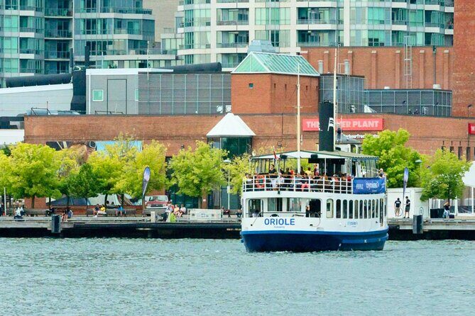 Private Toronto City Tour with Boat and CN Tower - Discovering Toronto: What the Tour Offers