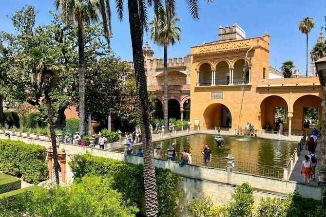 Private Tour Alcazar Seville Cathedral and Giralda Tower Climb - Why This Tour Works