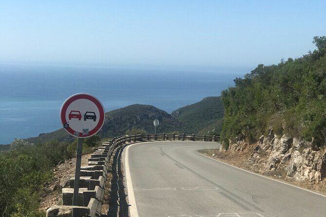 Private tour Arrábida, Sesimbra from Lisbon - Who Should Consider This Tour?