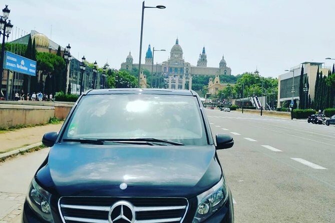 Private Tour Barcelona and Montserrat 8 Hours - The Convenience of a Private Experience