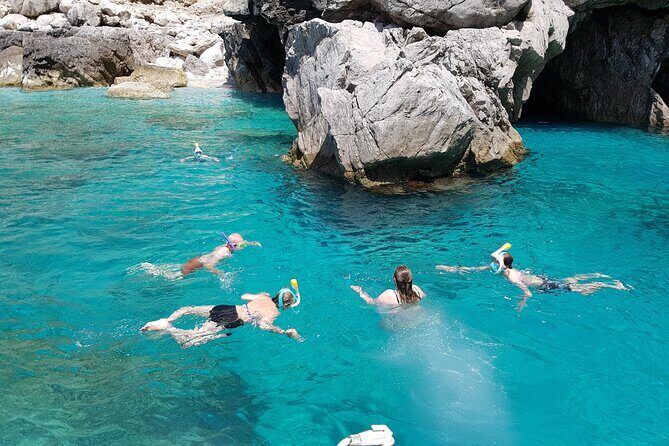 Private Tour Capri & Positano from Sorrento -Gozzo Apreamare 10 - FAQ