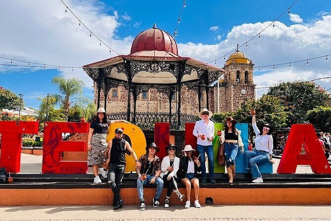 Private Tour Cascahuin Distillery and visit to Tequila - Key Points