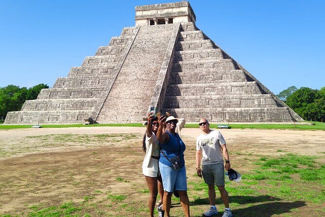Private Tour Chichen itza and Cenote with lunch included - FAQ