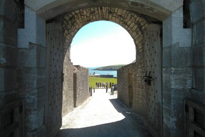 Private Tour: Classic Cork Tour visiting Blarney Castle & Kinsale - FAQs