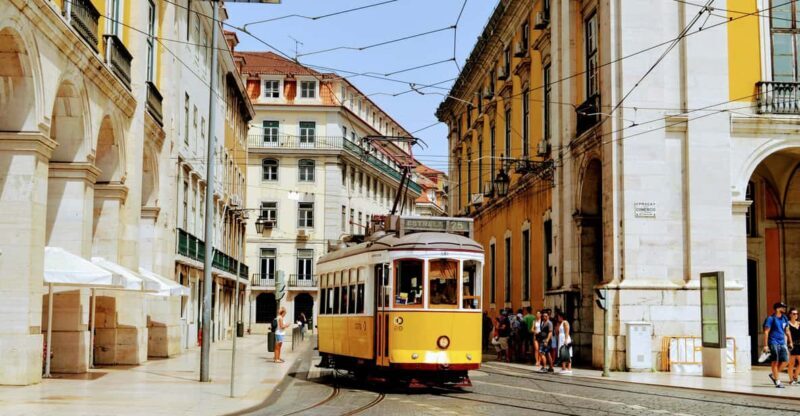 Private Tour - Customizable Full-Day Journey in Lisbon - Key Points