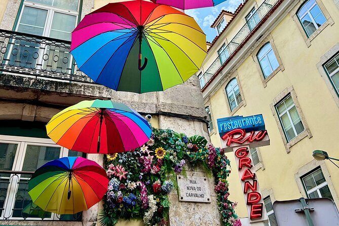 Private Tour DE Tuk Tuk Chiado and Bairro Alto in Lisbon - FAQ