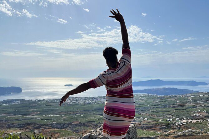 Private tour experience in Santorini island - The Sum Up