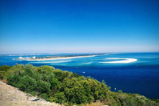 Private Tour for 1 to 8 people: Cristo Rei, Palmela, Setúbal, Arrábida, Sesimbra - Authentic Experiences Highlighted by Reviewers