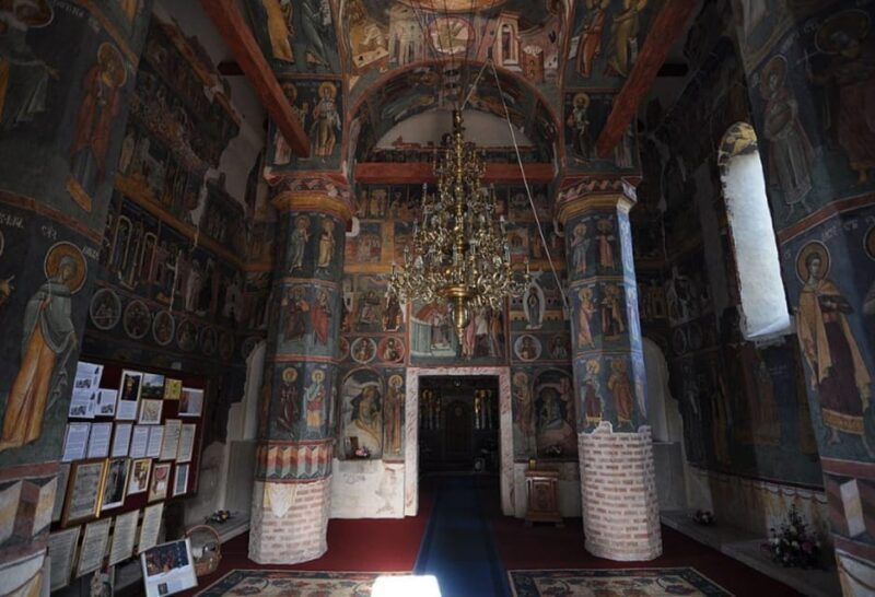 Private Tour from Bucharest to Dracula's tomb and Mogosoaia - An In-Depth Look at the Experience