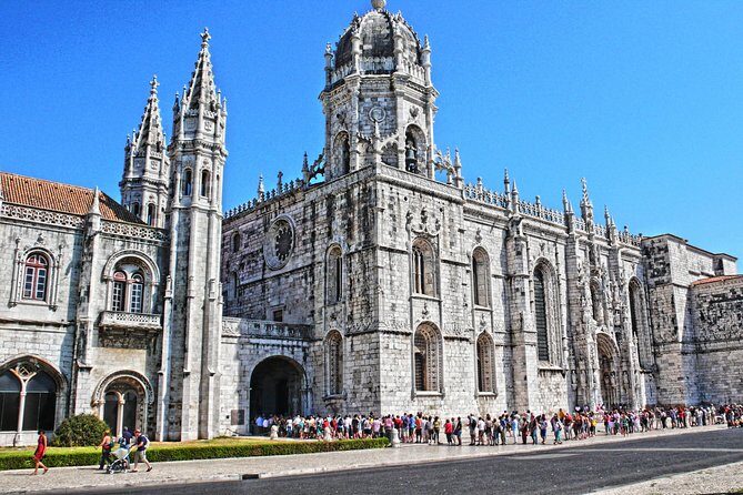 PRIVATE TOUR full day 7 Hills of Lisbon - A Deep Dive into the Itinerary