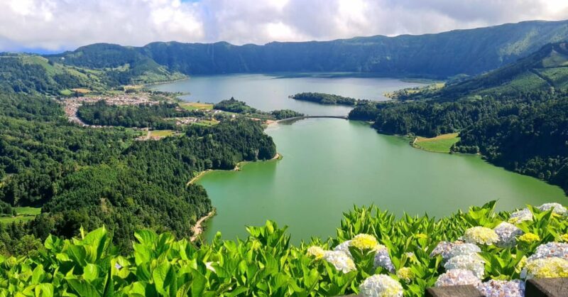 Private Tour Half Day Sete Cidades and pineapple production - Exploring Sete Cidades  
