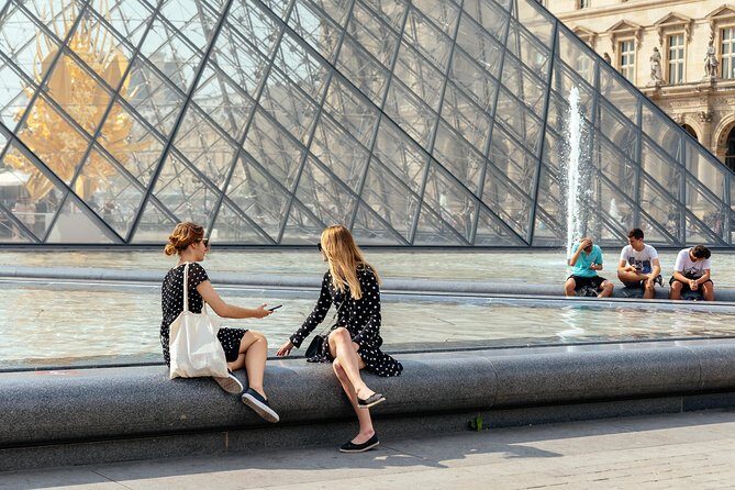 PRIVATE TOUR: Highlights & Hidden Gems of Paris With Locals - FAQ