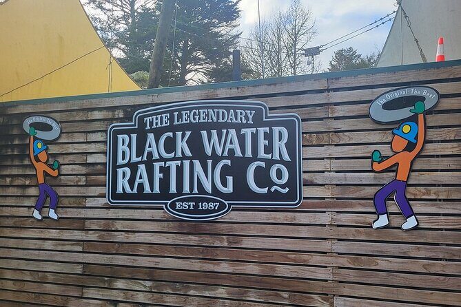 Private Tour: Hobbiton Movie Set, Black Water Rafting & Waitomo - An In-Depth Look at the Tour Experience