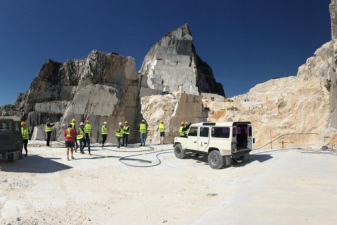 PRIVATE tour in Carrara marble quarries with 4x4 vehicles - The Practical Details