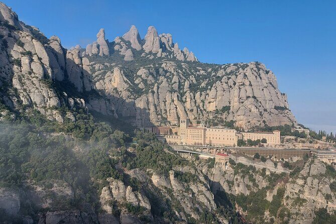 Private Tour in Montserrat 5h - Frequently Asked Questions