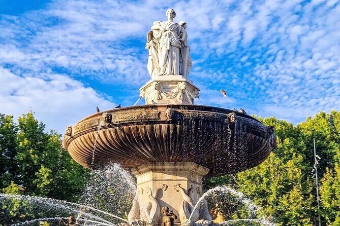 Private tour in Provence , Marseille Cassis Aix en Provence - The Sum Up