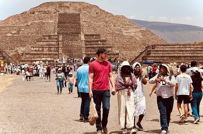 Private Tour in VAN Mexico City to Teotihuacan Pyramids - FAQ