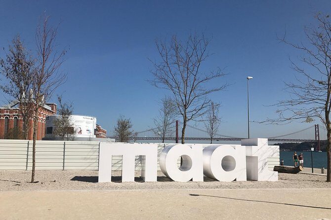 Private tour Lisbon - full day - Who Is This Tour Best For?