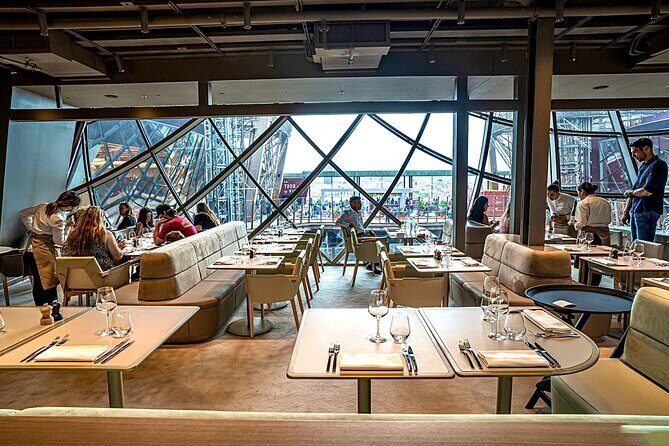 Private Tour, Luxury Eiffel Tower Lunch, Seine Cruise & Louvre - Practical Details and Experience Tips