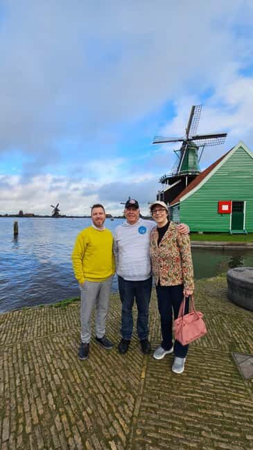 Private tour Mercedes Van, Zaandam, Zaanse Schans & Volendam - The Experience: What to Expect from the Tour  