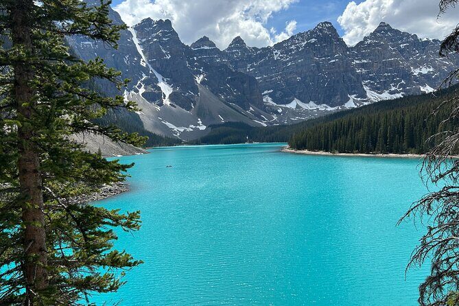 Private Tour Moraine Lake, Louise, Emerald & Johnston Canyon - Key Points
