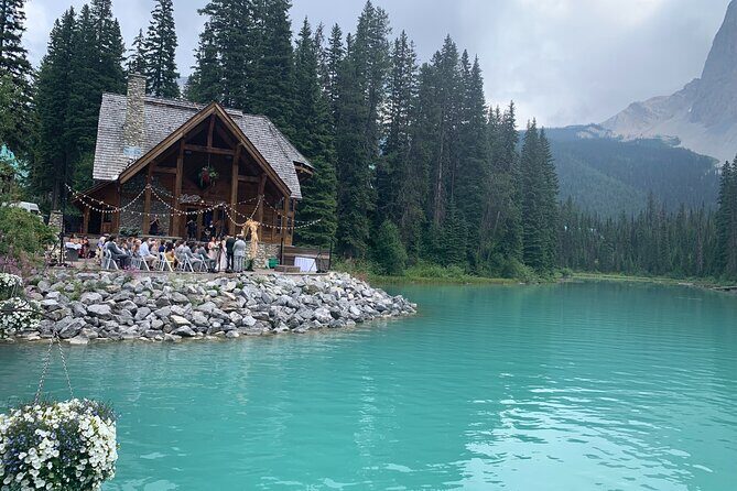 Private Tour Moraine Lake, Louise, Emerald & Johnston Canyon - Who Would Love This Tour?