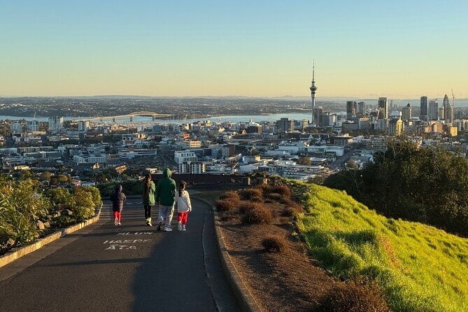 Private Tour: Mount Eden Sunrise & Hidden Treasures of Auckland - An In-Depth Look at the Tour Experience