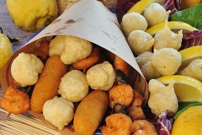 Private Tour: Naples Food Tasting Tour by Vintage Vespa - Who Should Consider This Tour?