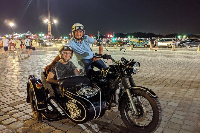 Private tour of Bordeaux at night in a sidecar - The Wine Tasting Experience