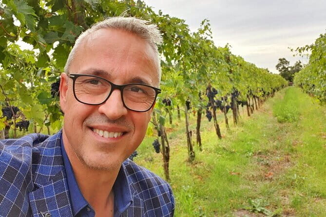 Private Tour of Chianti Siena and San Gimignano by Minivan - Practical Details