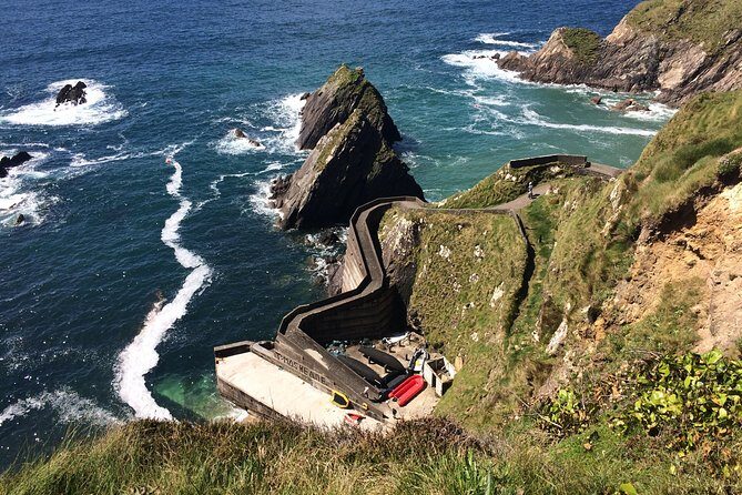 Private tour of Dingle and Slea Head with accredited guide - Conor Pass: An Adventurous Drive