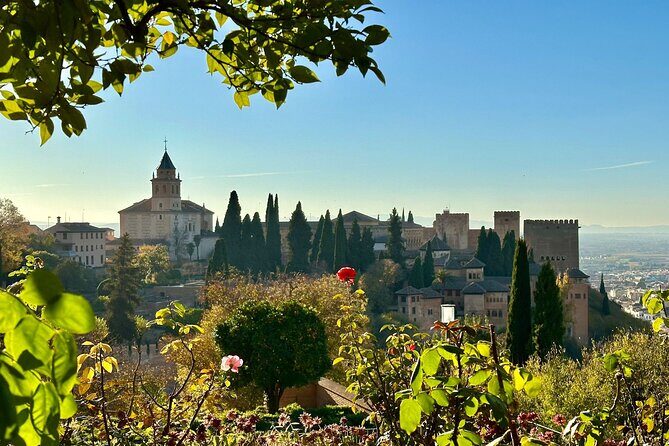 Private Tour of Granada Alhambra with Tickets Included - Key Points