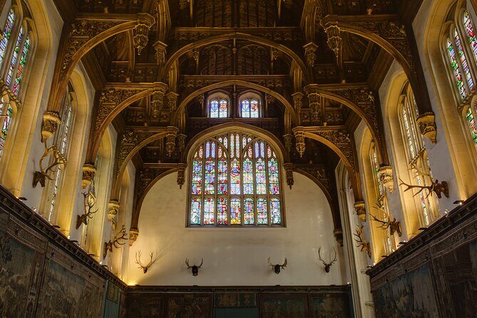 Private Tour of Hampton Court Palace with Award-Winning Architectural Historian - Key Points