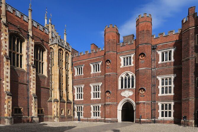 Private Tour of Hampton Court Palace with Award-Winning Architectural Historian - The Itinerary in Detail