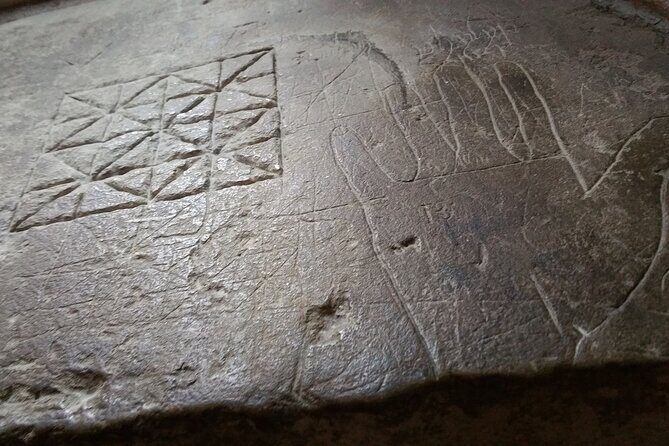 Private Tour of Hampton Court Palace with Award-Winning Architectural Historian - Practical Details