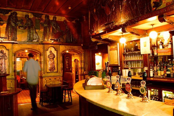 Private Tour of London's Historic Pubs - Exploring Londons Hidden Pub Treasures