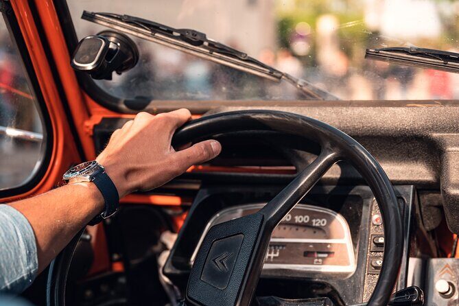 Private Tour of Montmartre in a Citroën Classic - The Sum Up