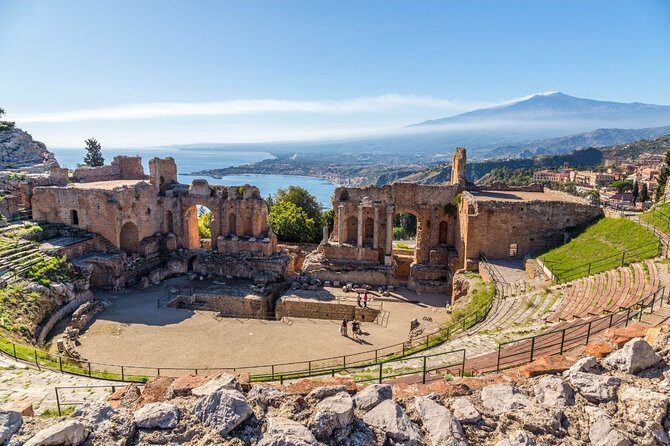 Private Tour of Mount Etna, Taormina and Messina. Departure from Messina - Key Points  