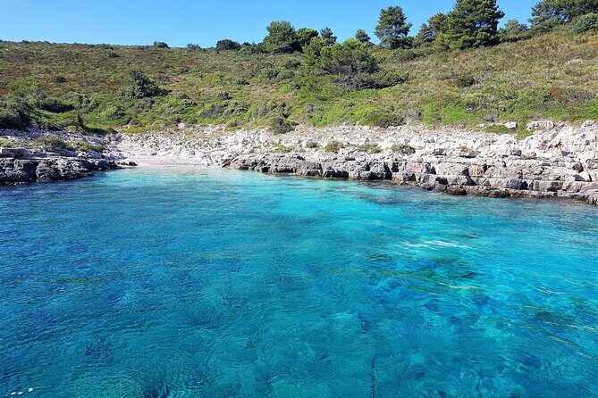 Private Tour of Red rocks, Pakleni Islands and Hvar's Southern Beaches - The Sum Up