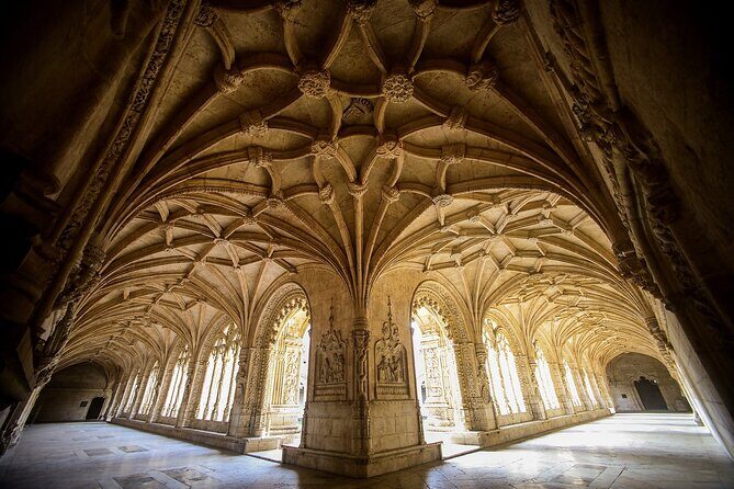 Private Tour of Splendid Lisbon - Practical Tips