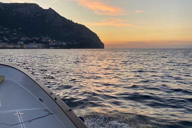 Private Tour of the Island of Capri by Boat and Visit to the Caves - Overview of the Tour Experience